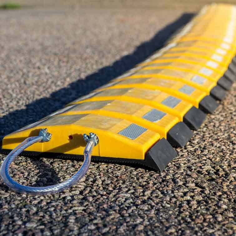 Farthinder i gummi, hållbart och effektivt. Snabb leverans och bästa priset